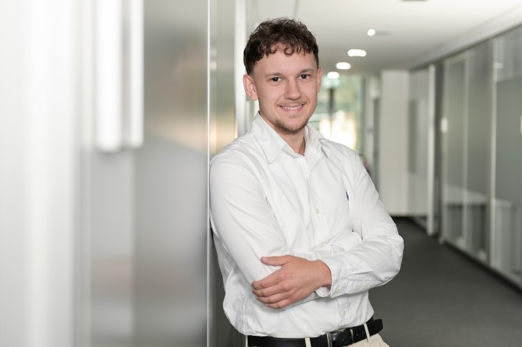 IR Contact - thyssenkrupp nucera